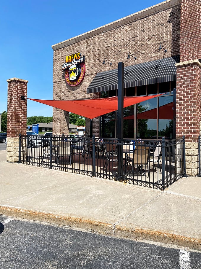 The outdoor patio—where fresh air meets fresh food. That red sunshade adds a touch of vacation vibes to your everyday meal.