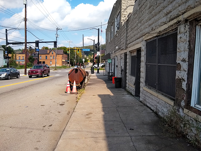 The Dream BBQ might not be in the fanciest part of town, but great barbecue has never needed a fancy address—just a good smoker and skilled hands.