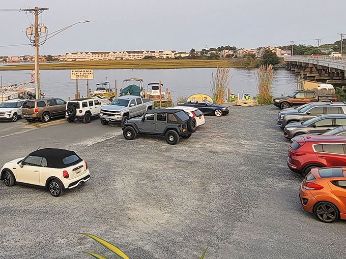 The packed parking lot tells the real story—when locals and tourists alike can't stay away, you know you've found something special.