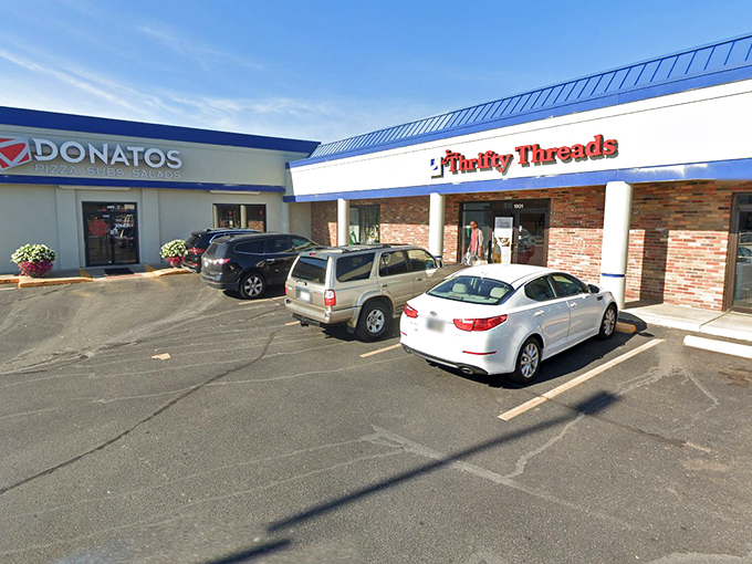 A parking lot that welcomes all – bargain hunting is the great equalizer.