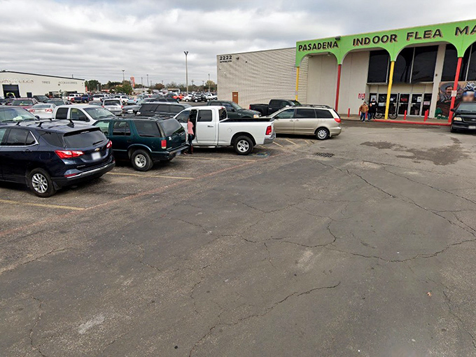 A packed parking lot—the universal sign of "the locals know something you don't." Follow the crowd to find the deals that keep Texans coming back weekend after weekend.