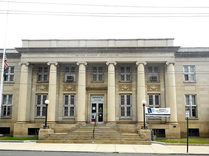 This grand post office in Huntingdon greets visitors with stately columns and timeless architecture adding historic charm to the town’s center.