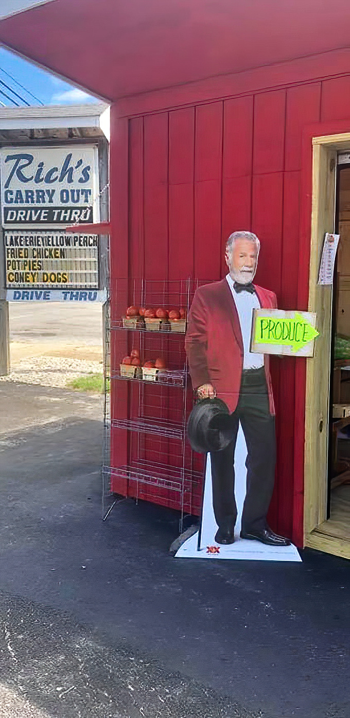 Bold signage announces what locals already know—this humble spot serves up extraordinary chicken experiences.