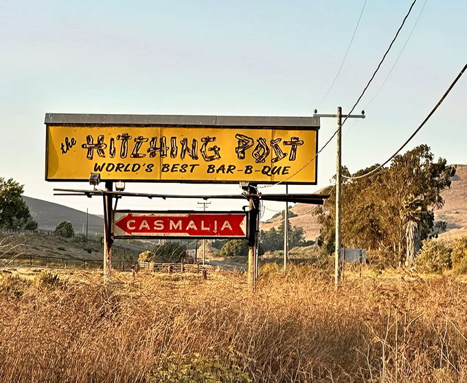 "World's Best Bar-B-Que" isn't just a claim—it's a roadside beacon guiding hungry travelers to a taste of California's ranching heritage.