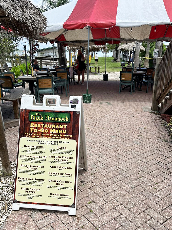 The to-go menu sign promises portable delights for those on the move. "Gatorlicious" isn't just cute wordplay—it's truth in advertising.