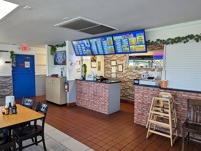 Where the magic happens—Sami's ordering counter with its menu board of possibilities and the promise of Southern delights to come.