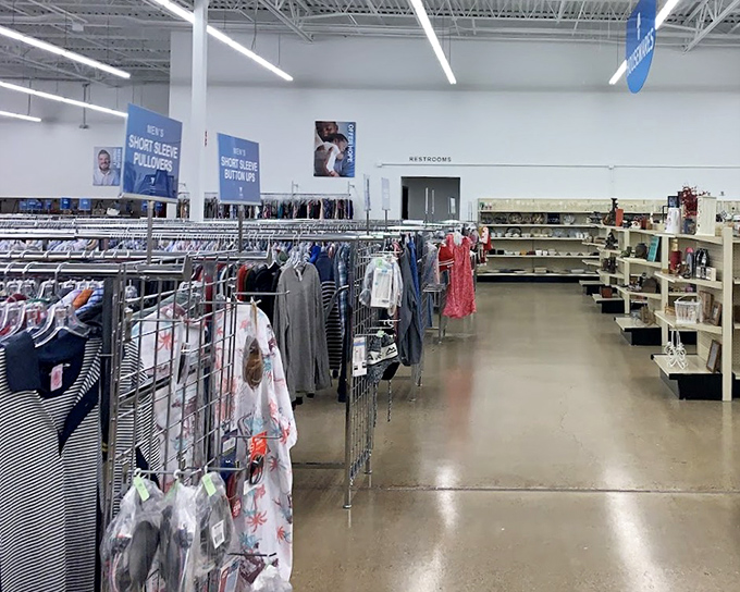 Wide aisles and clear signage—the luxury car experience of thrift stores. No treasure hunting in cramped corners here; this is bargain shopping with dignity.