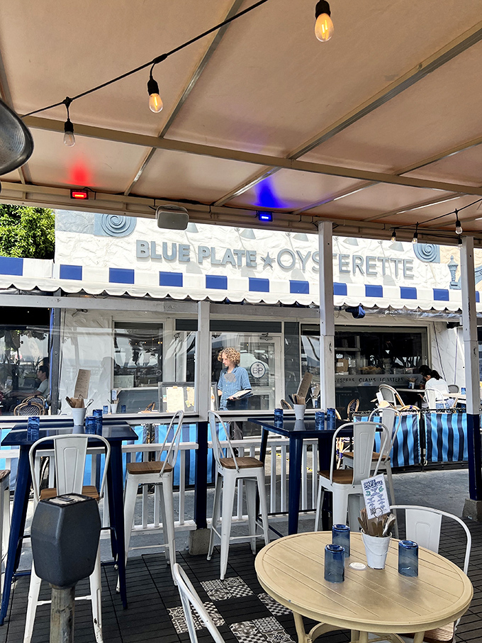 The outdoor patio offers prime Ocean Avenue people-watching with your seafood feast—California dining at its breezy, sun-dappled best.