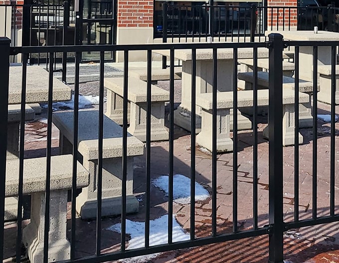 Concrete picnic tables outside offer al fresco dining for those brave Indiana souls who believe barbecue tastes better with a side of fresh air.