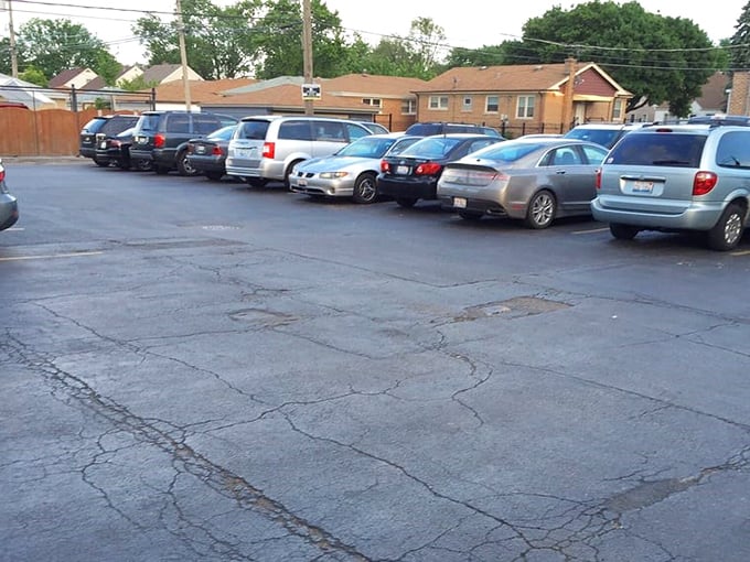 A full parking lot tells the real story—when locals vote with their vehicles, you know you've found authentic Chicago gold.