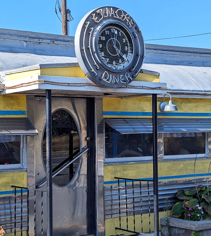 That iconic clock sign doesn't just tell time—it announces you've arrived at a place where rushing through meals is strongly discouraged.