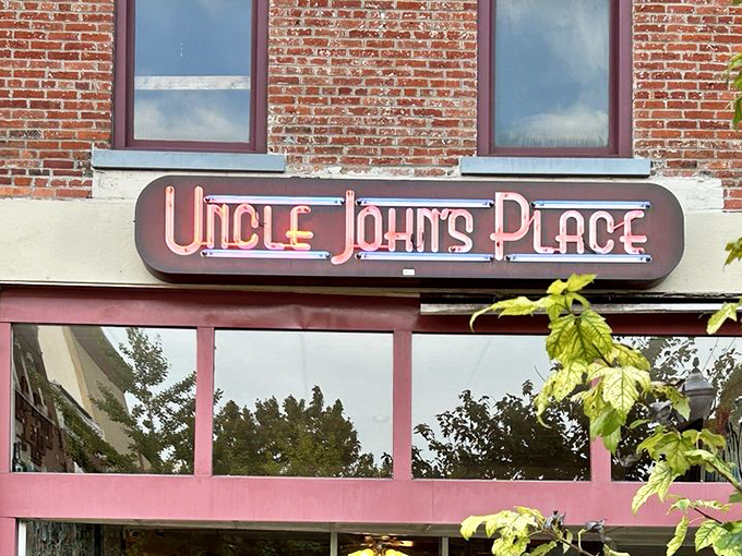 The sign glows like a lighthouse for the hungry, guiding Mansfield's burger enthusiasts safely to shore. No reservations needed—just an appetite. 