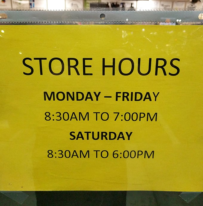 Early birds get the best finds with generous hours six days a week, giving treasure hunters ample time to strike gold.