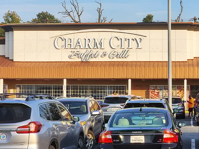 A packed parking lot – the universal sign language for "The food inside is worth whatever wait you might encounter." Local foodies know to arrive early.