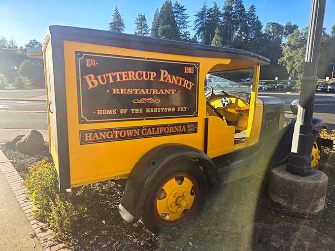 The vintage delivery truck outside proudly announces "Home of the Hangtown Fry"—a rolling billboard for breakfast excellence since 1958.