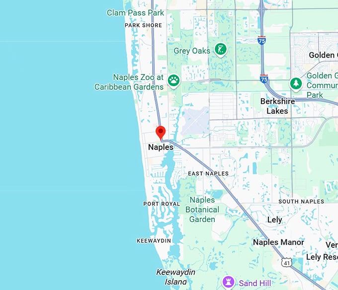 16. naples map