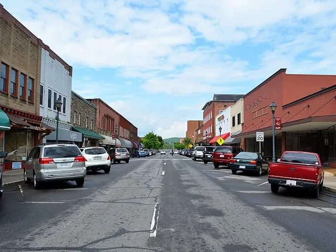 Franklin's charming Main Street offers small-town appeal with big savings. Those brick buildings hide affordable treasures!