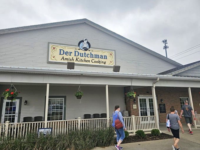 Simple, sturdy, and promising deliciousness – Der Dutchman stands like a beacon of butter-laden hope in Amish Country.