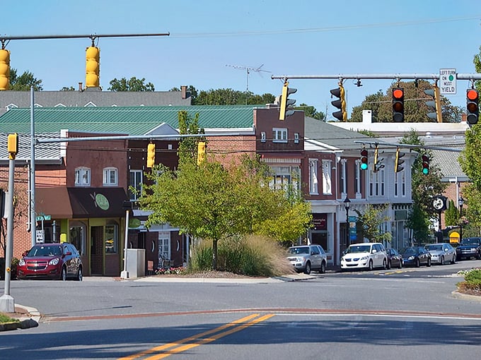 Where small-town charm meets big-city traffic lights! Milford's downtown invites you to slow down and explore.