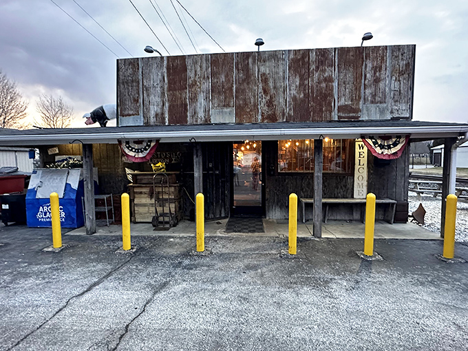 When winter comes to Lizton's BBQ gem. Those yellow posts aren't just decorative—they're guarding some of Indiana's most precious smoked treasures.