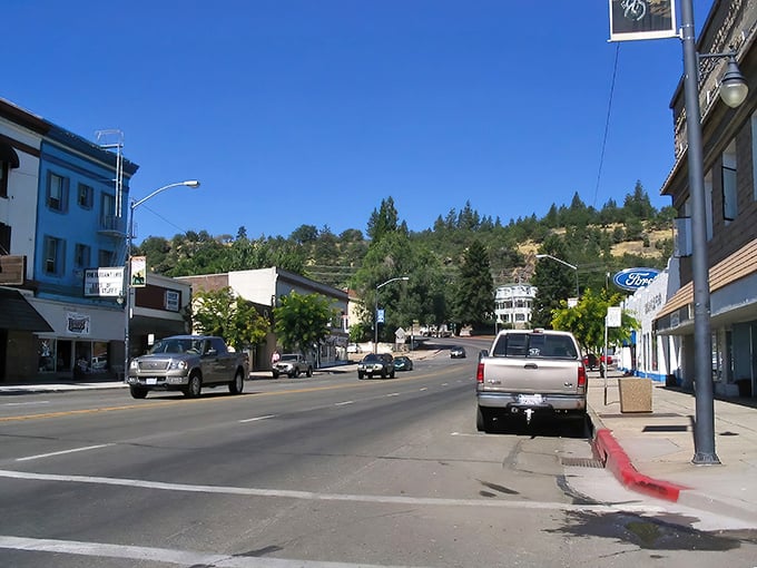 Main Street Susanville offers that quintessential American small town feel. No traffic jams, just friendly faces and local shops.