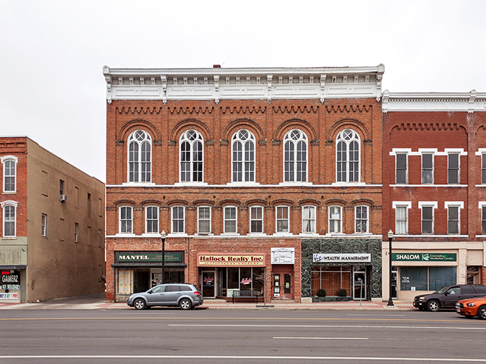 Architectural eye candy that would make any history buff swoon. These aren't buildings—they're time machines with storefronts.