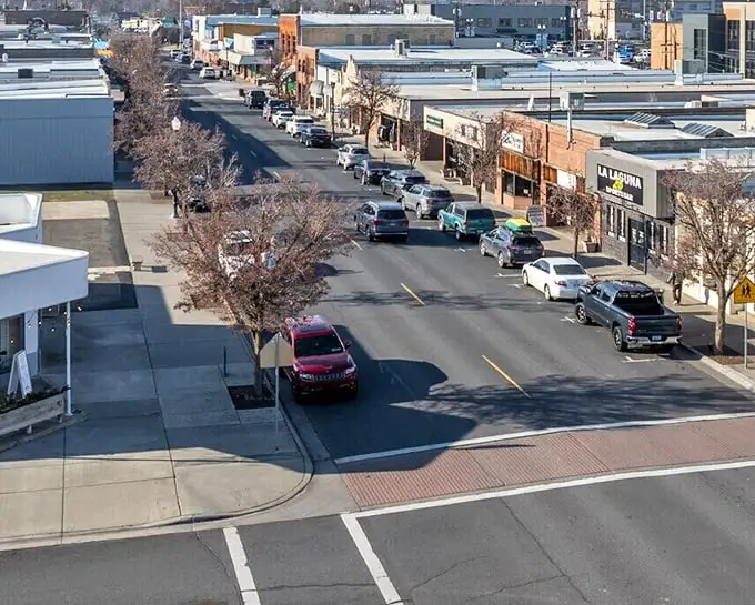 Downtown Hermiston balances small-town charm with practical amenities. No big-city traffic headaches, just easy access to everything you need.