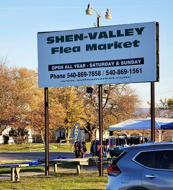 Open year-round, rain or shine. This sign has guided generations of bargain hunters to their weekend retail therapy sessions.