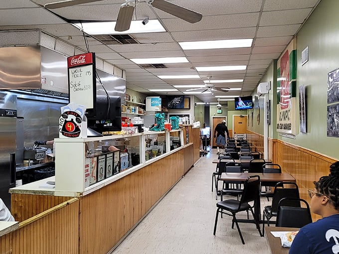 No-frills ambiance with a side of authenticity—where the absence of Instagram-worthy decor means all the beauty goes into what's between the bread.
