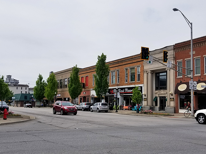 Main Street magic that Norman Rockwell would approve of. These classic brick buildings house everything from artisanal bakeries to locally-owned boutiques.