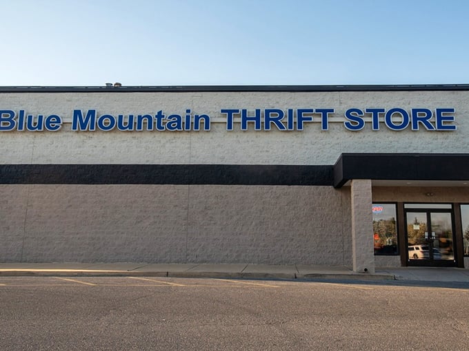 Standing tall in Lebanon, this thrift mecca doesn't need flashy architecture—it lets the deals inside do all the talking. Like a good poker player, it keeps its best cards hidden.