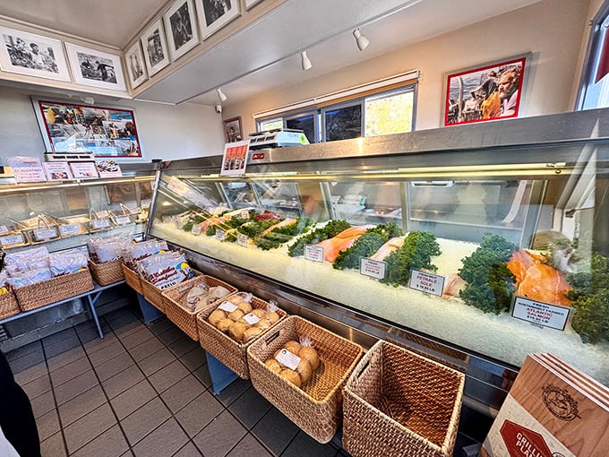 Inside the market, seafood treasures glisten on beds of ice like jewels in a treasure chest. Your dinner was likely swimming this morning.