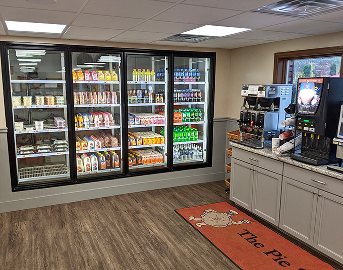Clean, functional, and focused on what matters most – showcasing those legendary pies in all their glory.