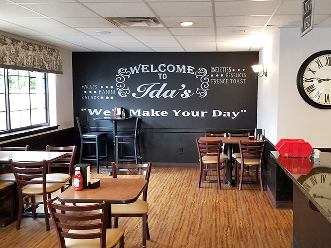 "We'll Make Your Day" isn't just wall art—it's a mission statement. The chalkboard wall and wooden floors create that perfect "welcome home" vibe we all crave.