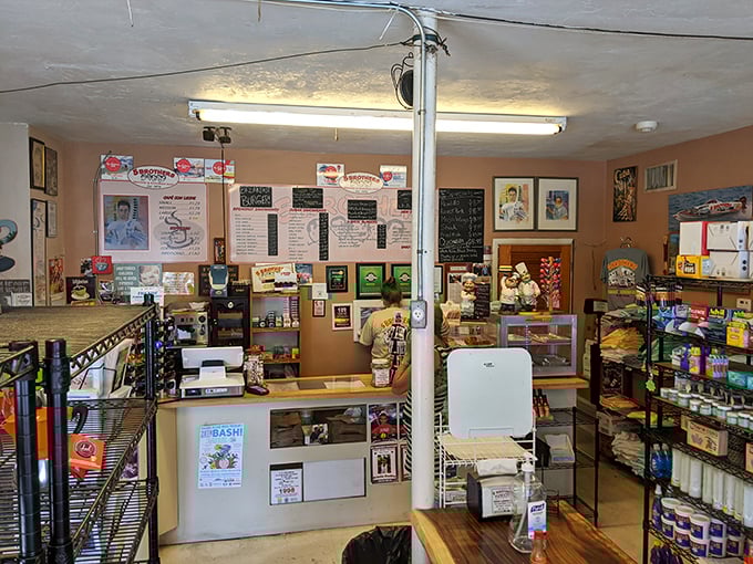 2. interior