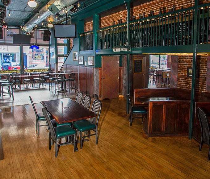 Where exposed brick meets polished wood, Graffiti's interior strikes that perfect balance between "sports bar energy" and "I'm about to have a seriously good meal" ambiance.