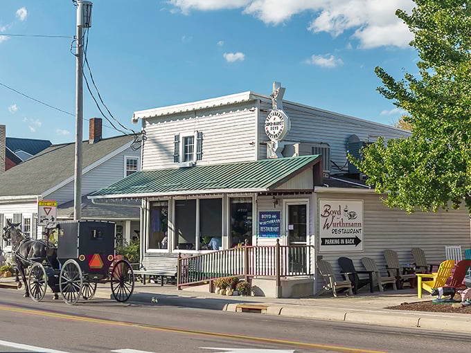 Boyd & Wurthmann: Where horse-drawn buggies and SUVs share parking spaces, and everyone shares a love for pie that transcends modern life.