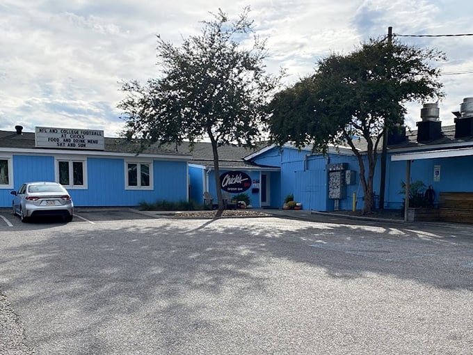 Chick's Oyster Bar's bright blue exterior stands out like a sapphire against Virginia Beach's landscape – a treasure chest of seafood delights.