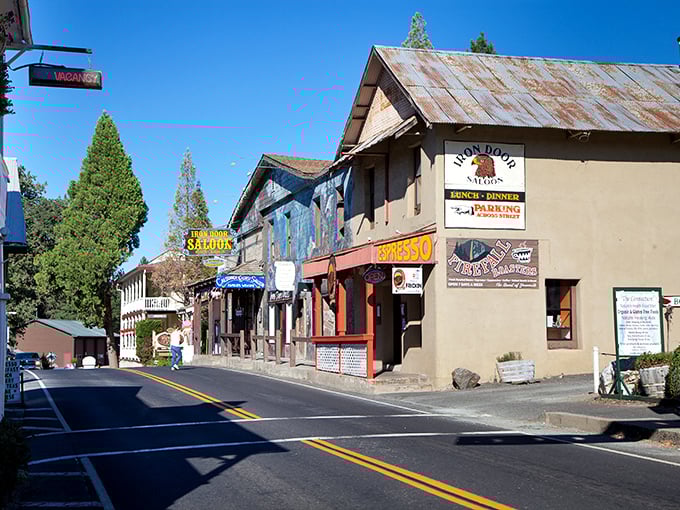 Groveland's historic buildings whisper Gold Rush tales while modern-day adventurers fuel up before heading to Yosemite. 