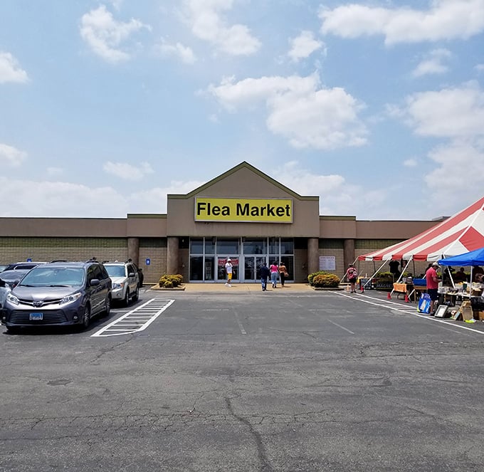 No frills, just thrills! I-75 Flea Market's simple exterior hides a wonderland of unexpected treasures.