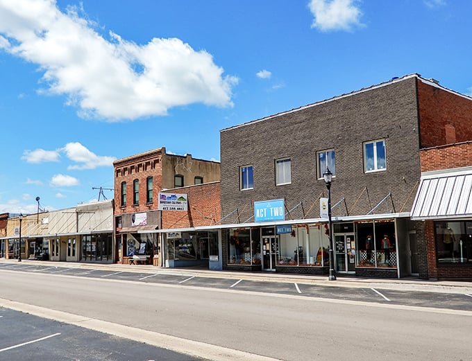 Lebanon's Main Street looks like it was plucked straight from a nostalgic postcard – small-town America at its finest.