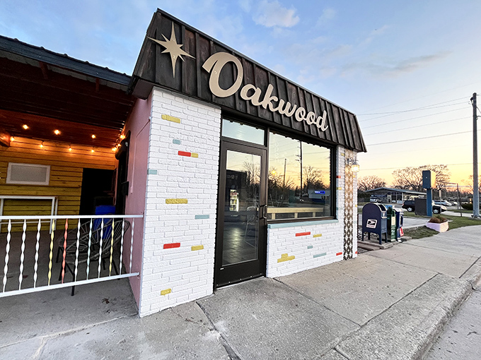 Oakwood's pink facade isn't just Instagram-worthy—it's a signal that something special awaits inside. Burger joints with personality always deliver the goods.