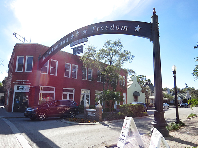 Red brick buildings and Florida sunshine – Dunedin's downtown offers the perfect backdrop for an afternoon stroll.
