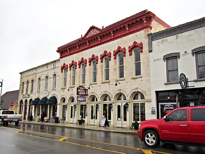 The Holland Hotel has been hosting travelers since top hats were fashionable headwear choices.