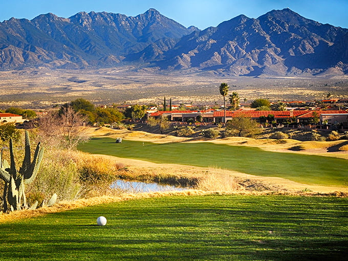 Golf paradise without the country club prices! The Santa Rita Mountains create a dramatic backdrop for your retirement hobby—whether you break 80 or just break tees.