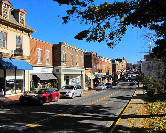 Stroll down Lexington's Main Street and you might forget which century you're in – exactly the point!