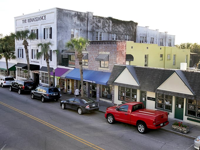 The Mayberry of Florida awaits! Mount Dora's charm offensive includes buildings older than my first marriage and twice as attractive.