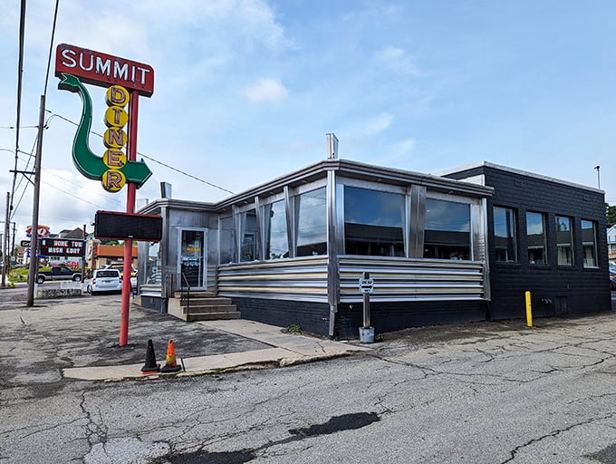 "That green neon sign might as well say 'Come home.' Summit's been the local breakfast club since before breakfast clubs were cool."