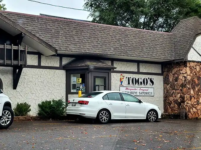 Classic architecture meets timeless submarine sandwiches in this delightfully unpretentious neighborhood cornerstone.