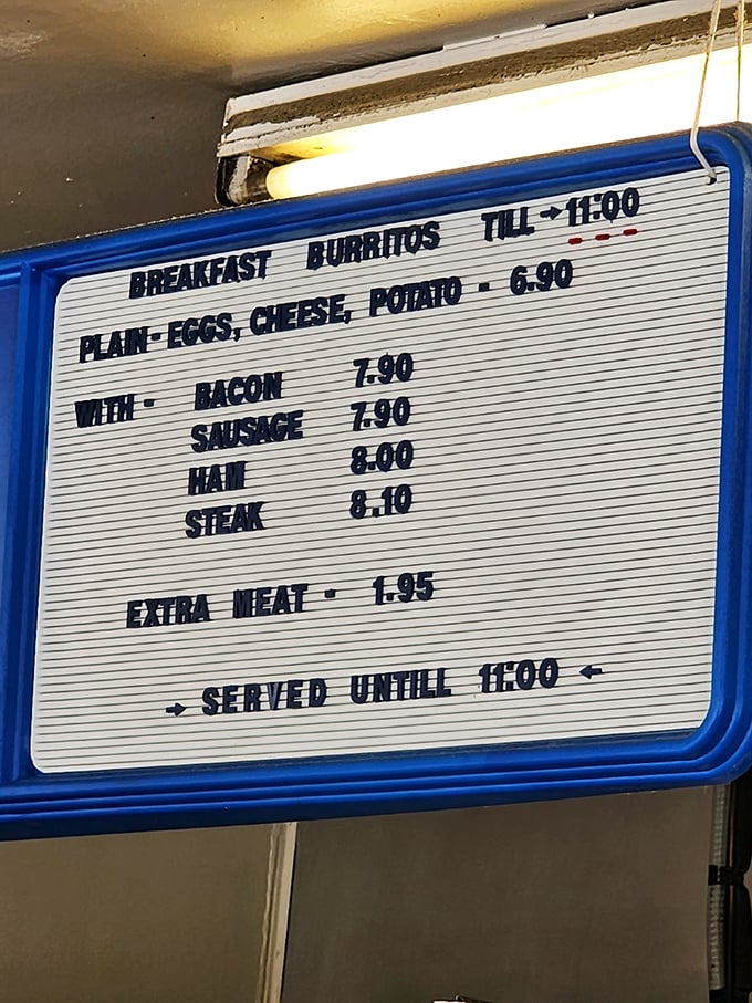 No fancy fonts or marketing speak here – just honest breakfast options that let the food do all the talking.